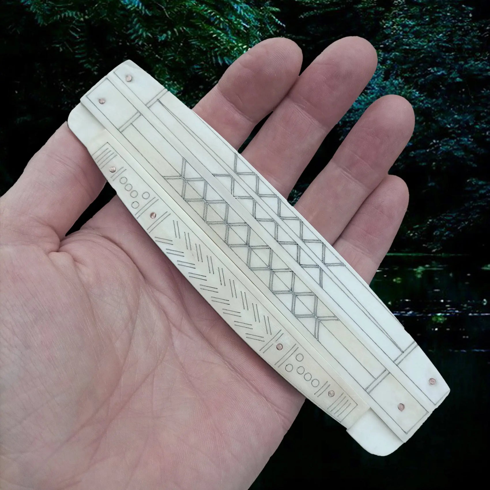 Large Encased Bone Viking Comb with Markings - Viking Hair Care