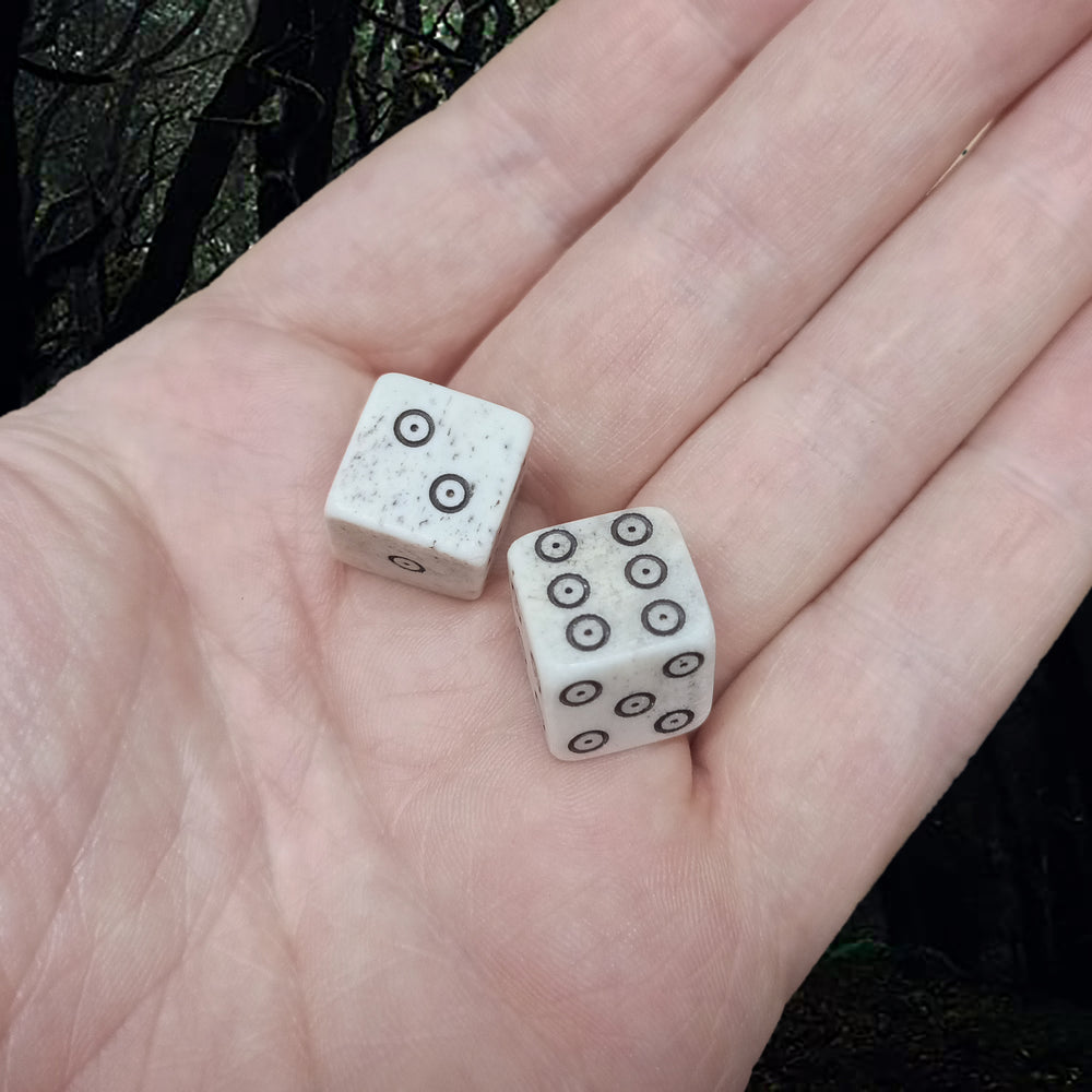 Large Bone Dice With Dot & Rings Marks for Viking Dice Games