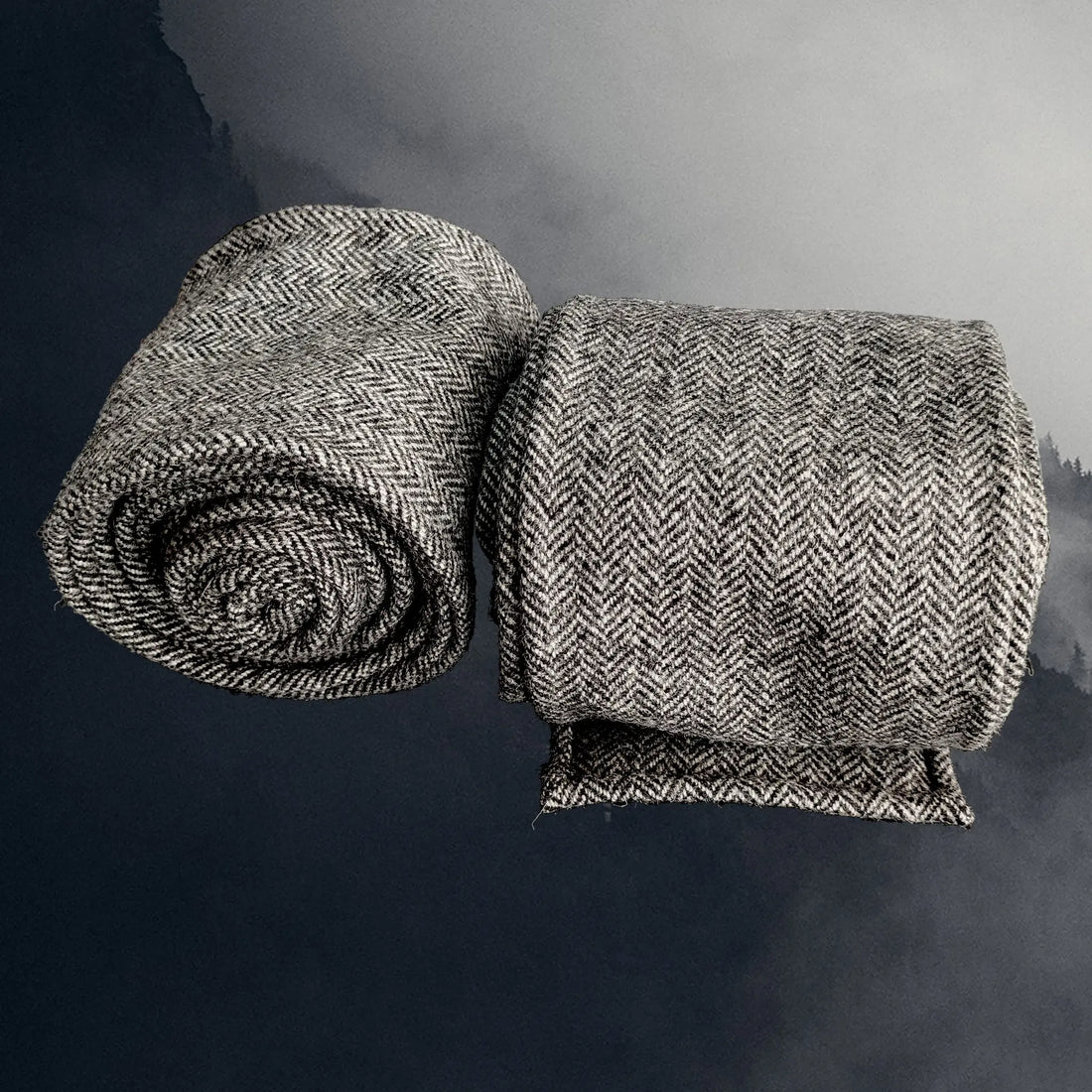 Wool Viking Leg Wraps / Winingas in Herringbone Weave