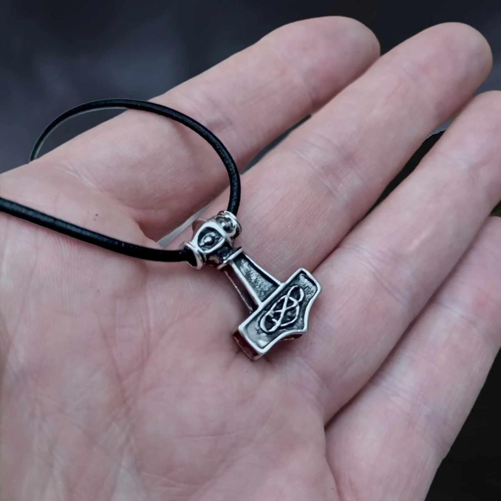 Small Silver Thunder Hammer Pendant - bronze Viking Jewelry