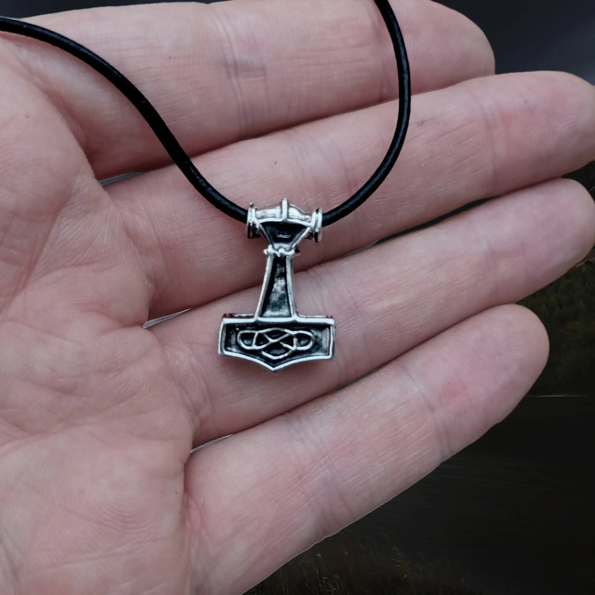 Small Silver Thunder Hammer Pendant - bronze Viking Jewelry