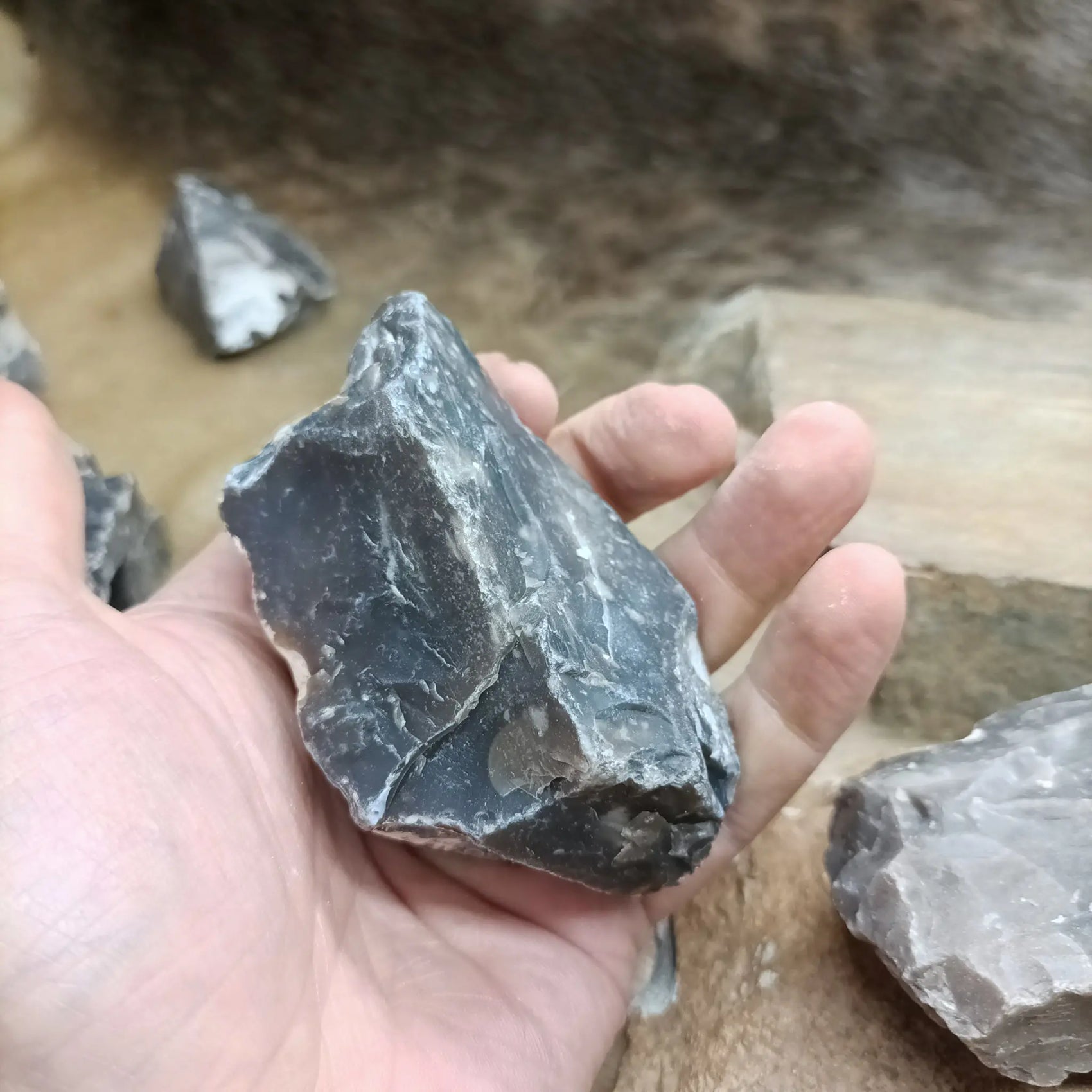 Flint Chunks / Flint Stones for Fire Lighting or Flint Knapping