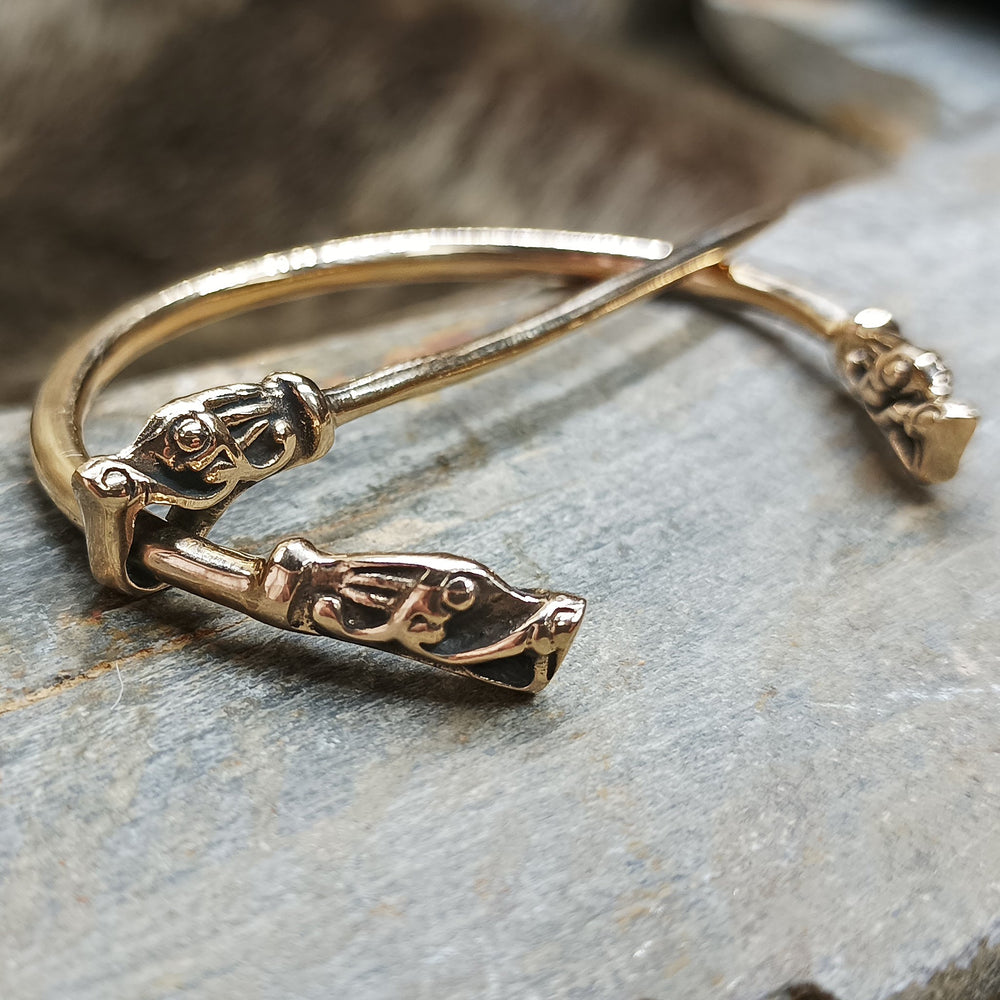 Bronze Penannular Brooch with Gotlandic Dragon Heads